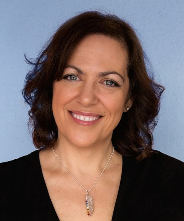 Donna Brown headshot - Work @ Home RockStar